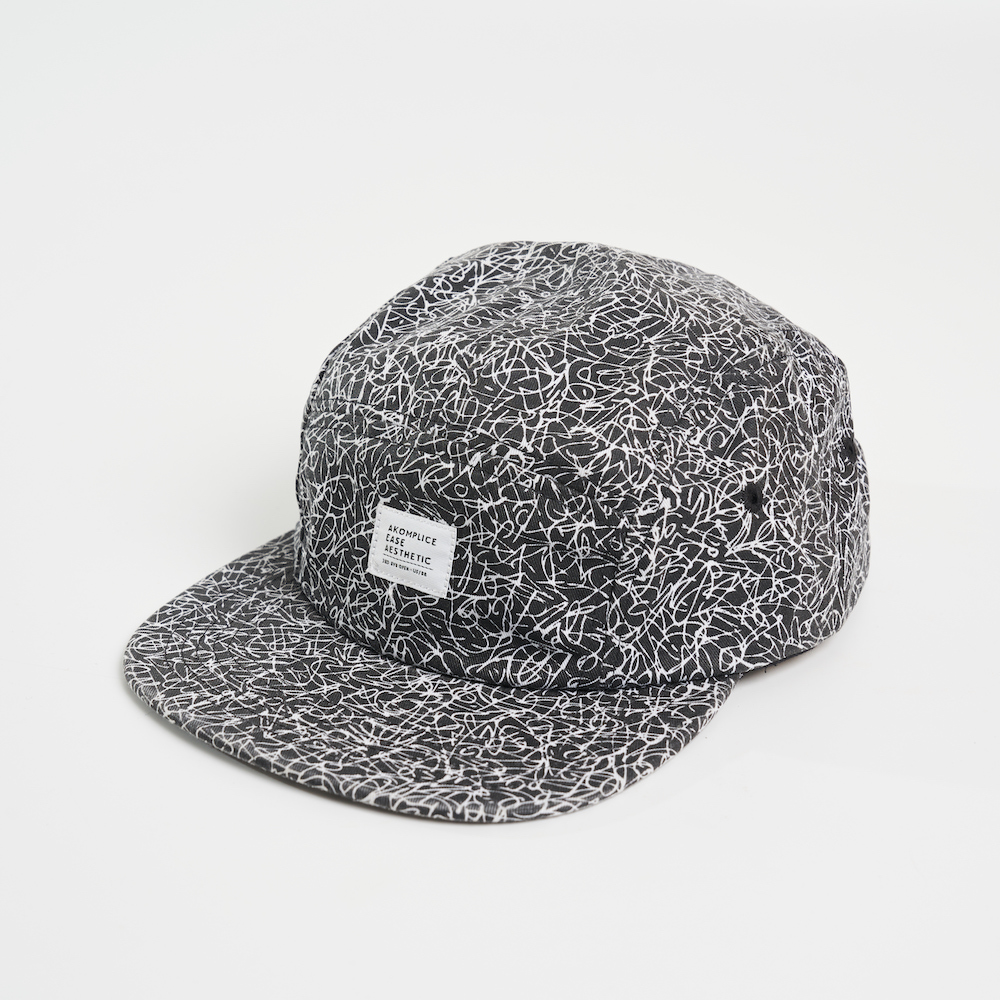 AKOMPLICE AK X SLIKS CAMPER BLACK WHITE | YEAH!